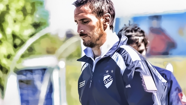 Quatrochi ocupara el puesto que dejó Caruso Lombardi